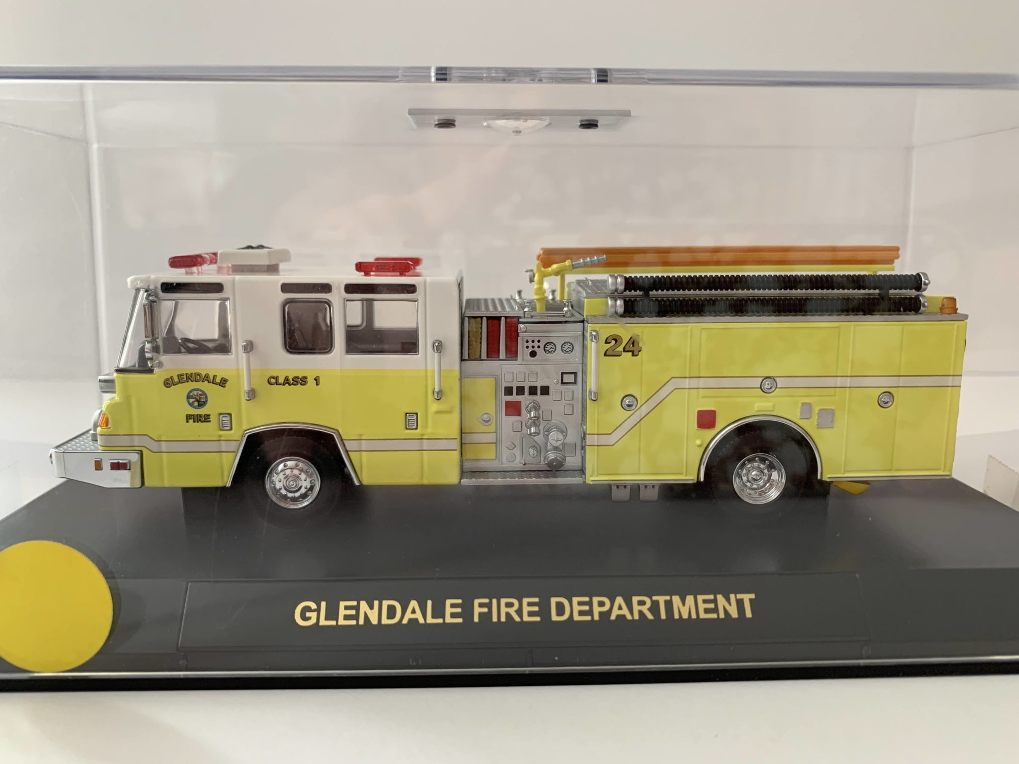 Code 3 - Glendale Fire Dept. Pierce Quantum Engine 24 - The Fire Bell