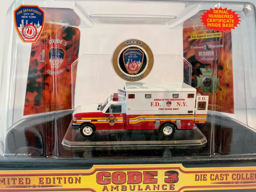 Code 3 - FDNY Fire Investigation Unit Ford F-350 Ambulance - The Fire Bell