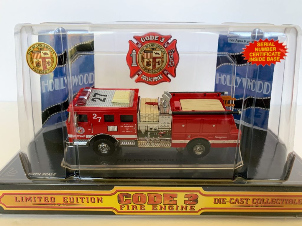Code 3 - Los Angeles Hollywood Seagrave Pumper 27 (Red) - The Fire Bell