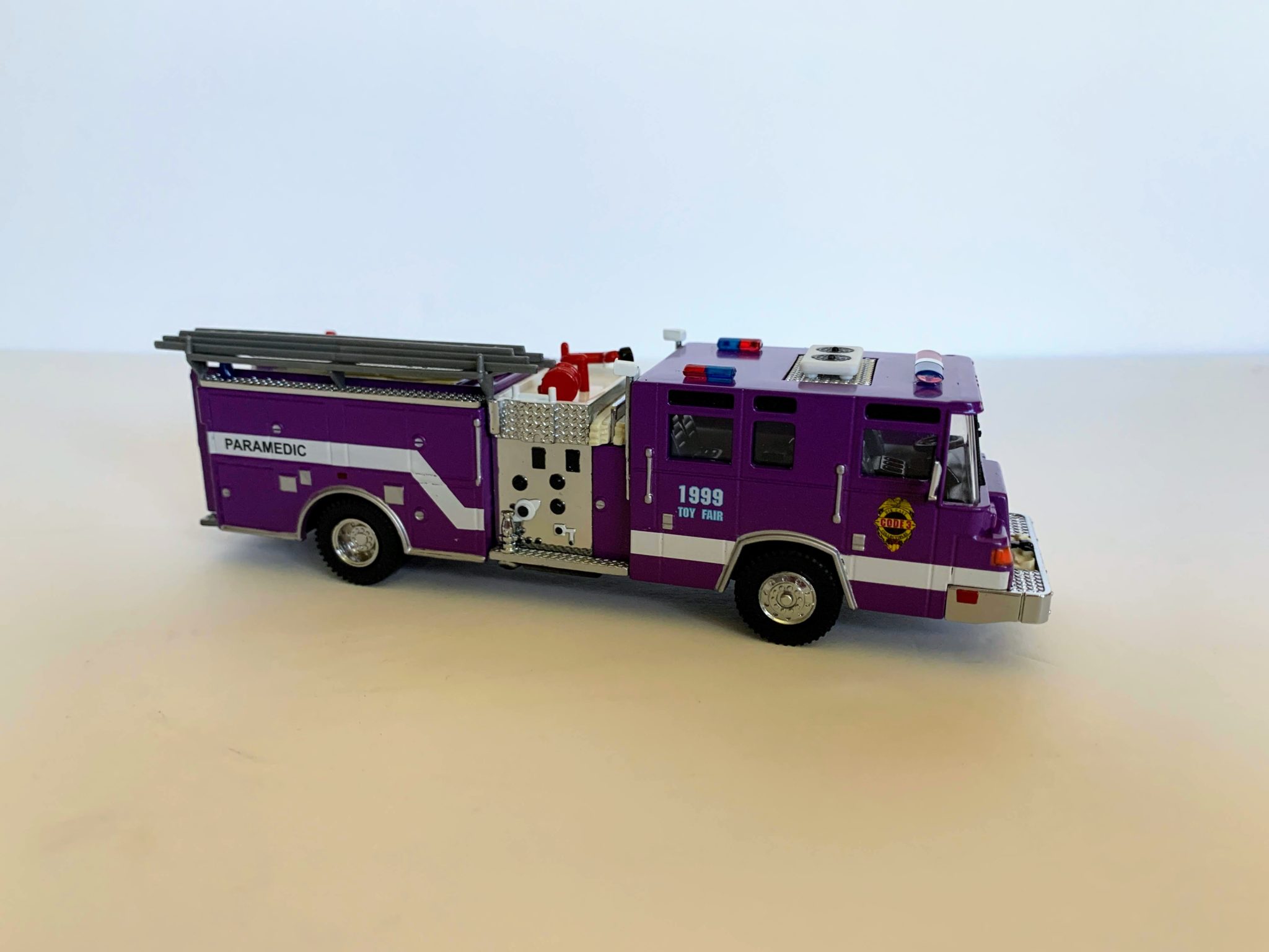 Code 3 - Toy Fair 1999 Pierce Quantum Paramedic, Dealer Model - The ...