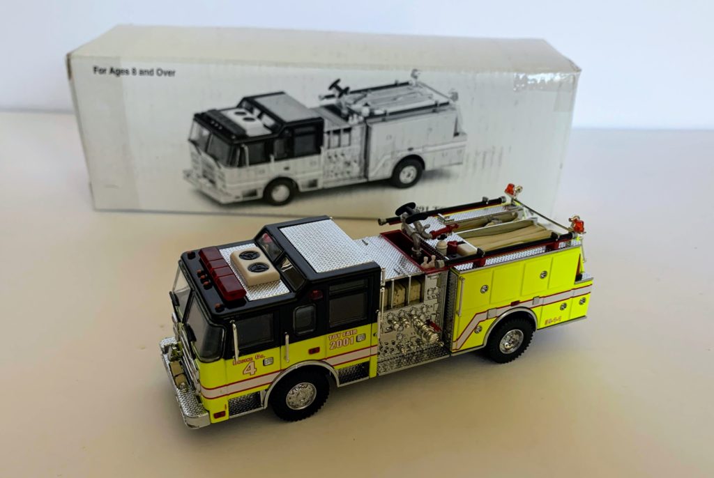 Code 3 - Toy Fair 2001 Pierce Dash SM Pumper E4, Dealer Model - The ...