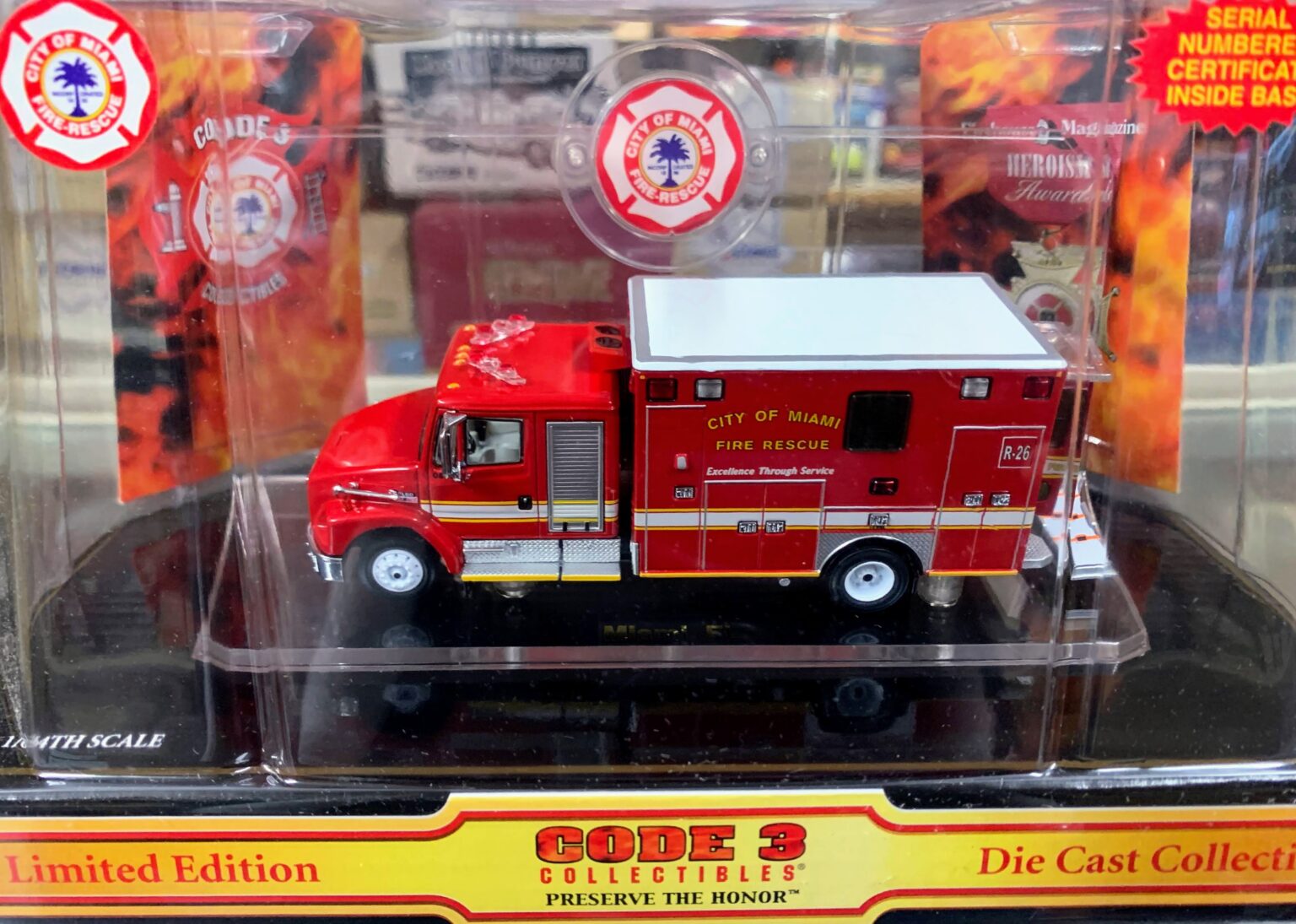 Code 3 - Miami, FL Freightliner Rescue 26 - The Fire Bell