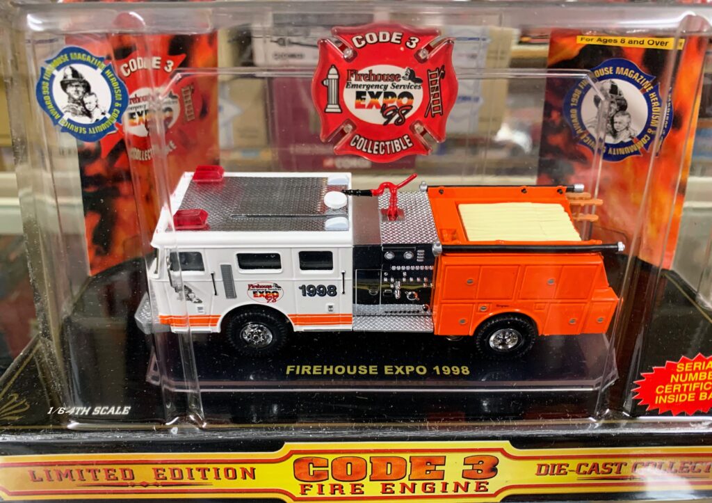 Code 3 - Firehouse Expo 1998 Seagrave Pumper - The Fire Bell
