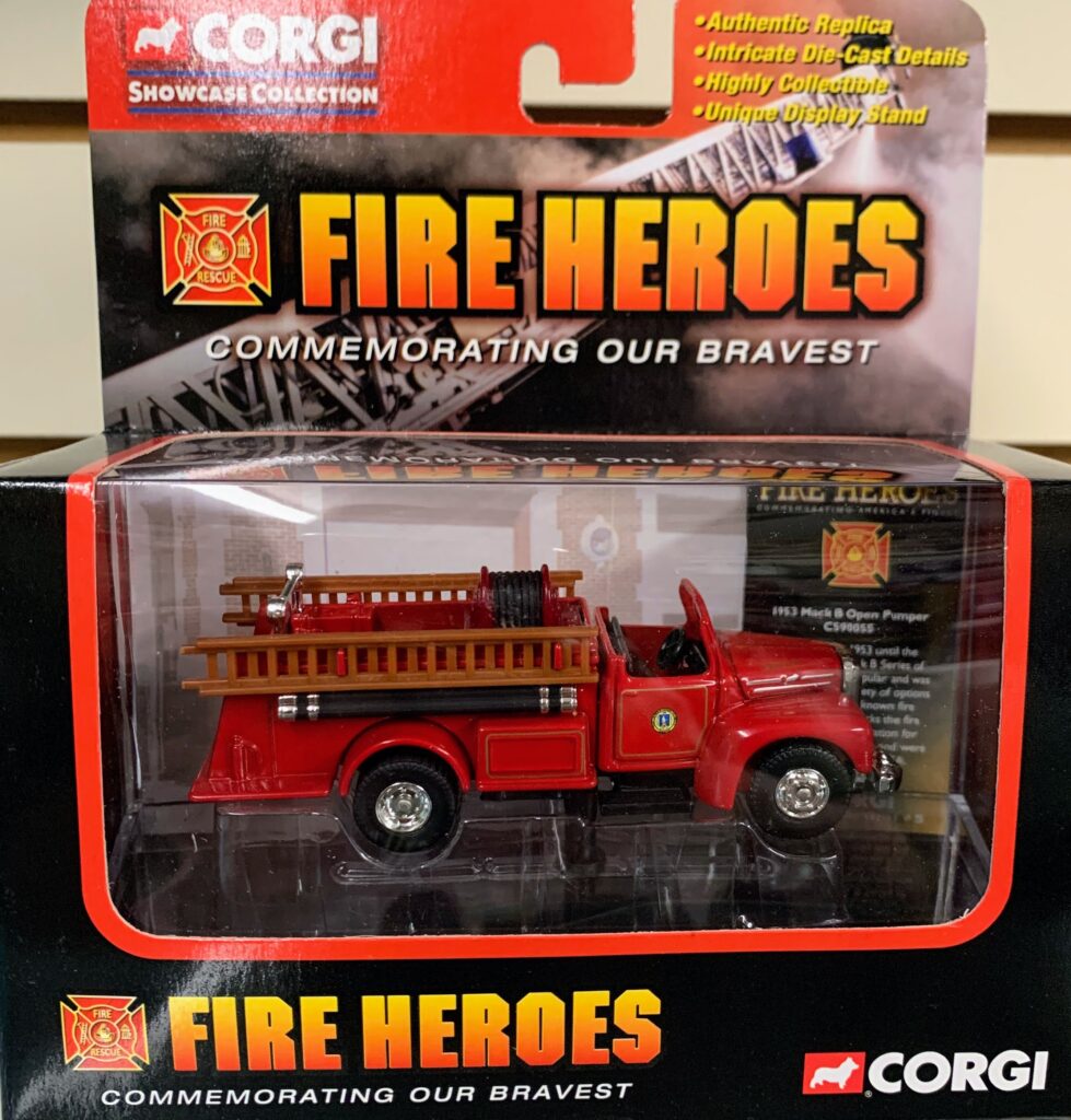 Corgi - Lexington Mack B Open Cab Pumper - The Fire Bell