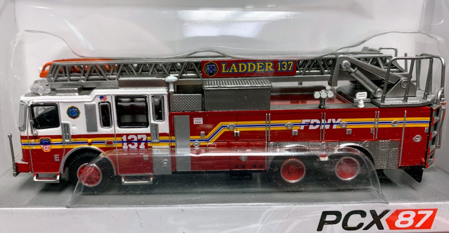 Ferrara Ultra Ladder 137 (Rockaway Park) FDNY Queens - The Fire Bell