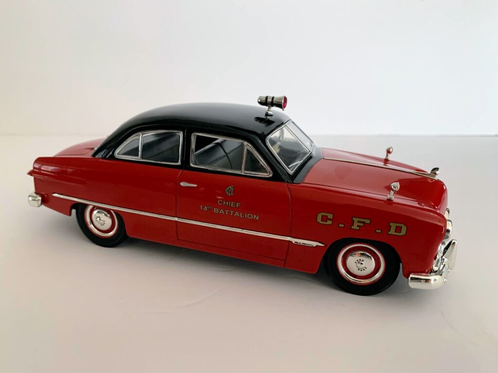 Chicago 1949 Ford Tudor Battalion 14 Fire Chief Car - The Fire Bell