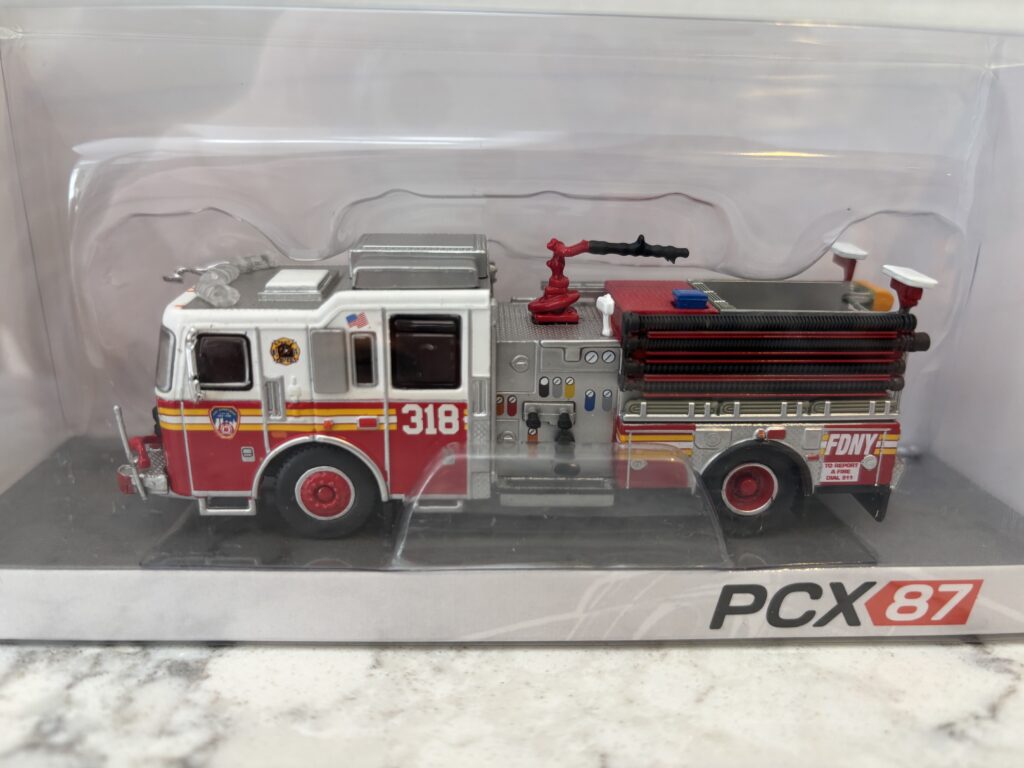 KME 2015 Severe Service Engine 318 FDNY Brooklyn - The Fire Bell