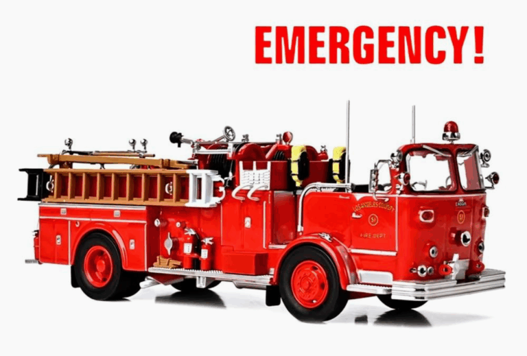 EMERGENCY! 1965 Crown Firecoach Engine 51 LACOFD - The Fire Bell