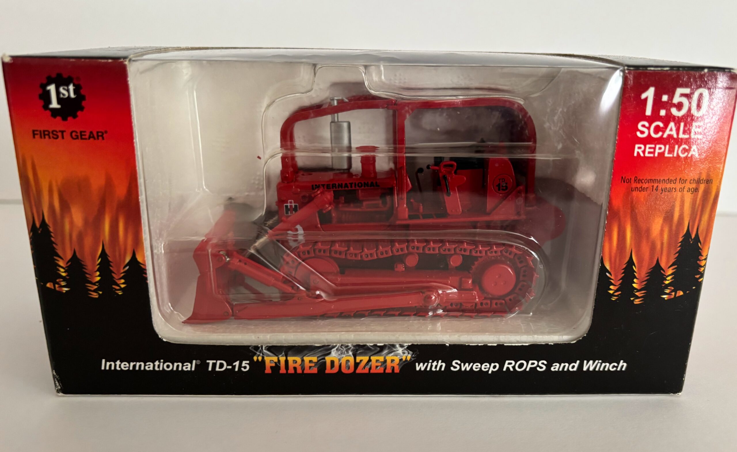 International TD-15 Fire Dozer 1:50 - The Fire Bell