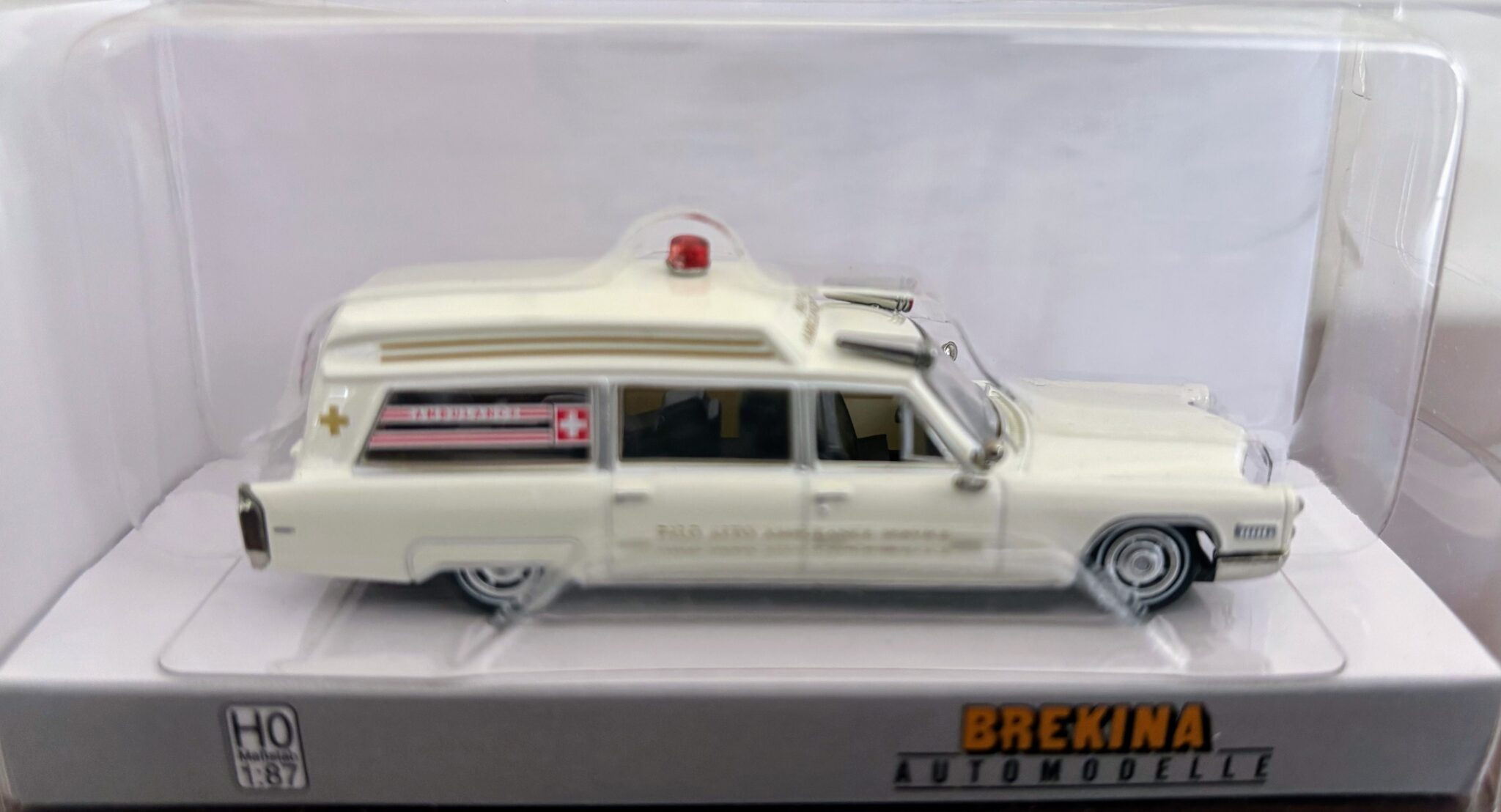 Cadillac 1966 Miller Meteor Palo Alto Ambulance Service - The Fire Bell