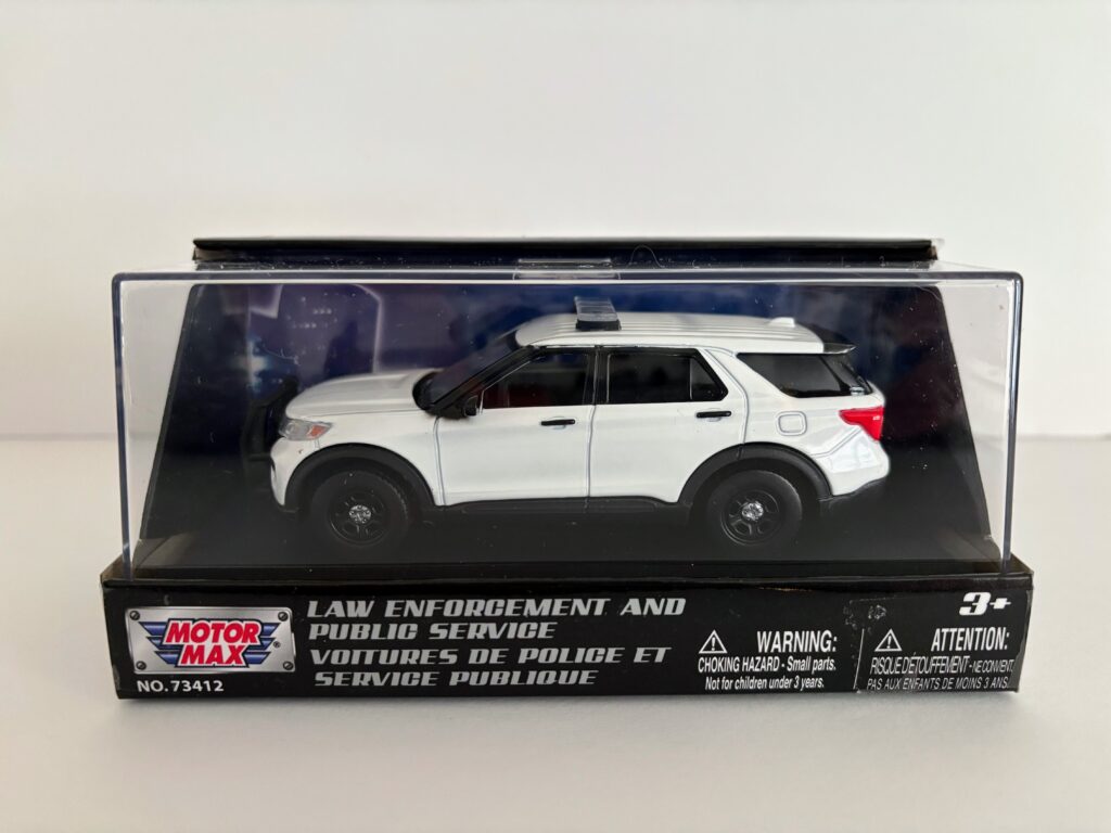 Unmarked Ford 2022 Police Interceptor Utility, White - The Fire Bell